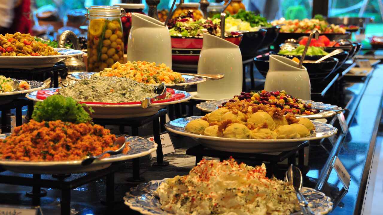 Best Iftar Buffet Deals in Lahore
